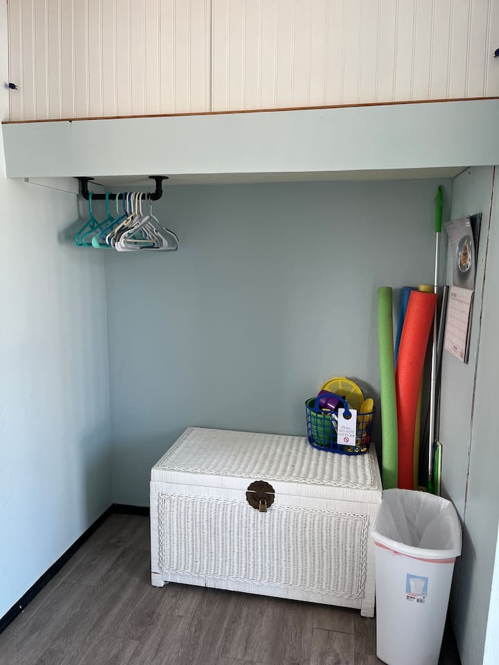 Old Fashioned 221 Park Place - Cedar Key, FL