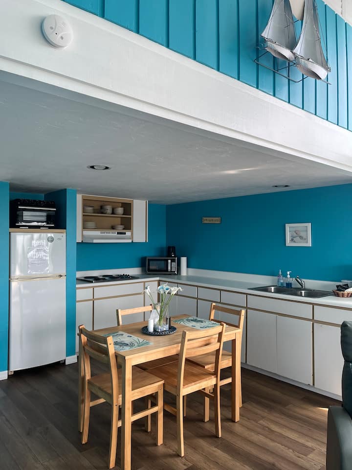 Sky Blue 321 - Cedar Key, FL