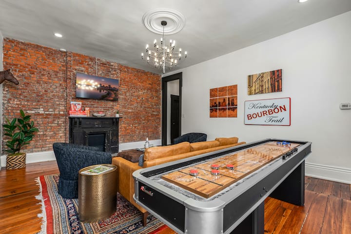 Stable 2 | Walkable, Mini Golf, Fire Pits, Games - Louisville, KY