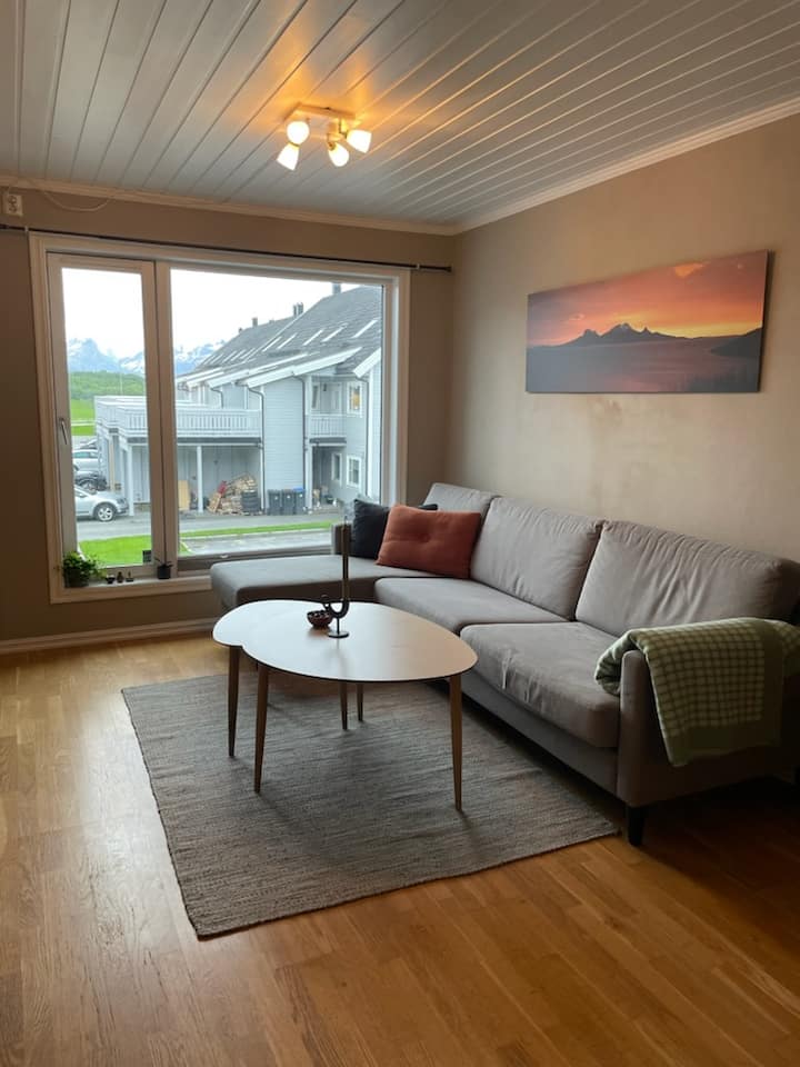 Flott Familieleilighet. 3 Soverom, 2 Bad. - Saltstraumen