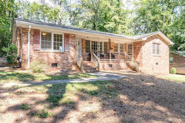 Walk To Uga Campus! 2br Athens Home For Game Day - Athens, GA