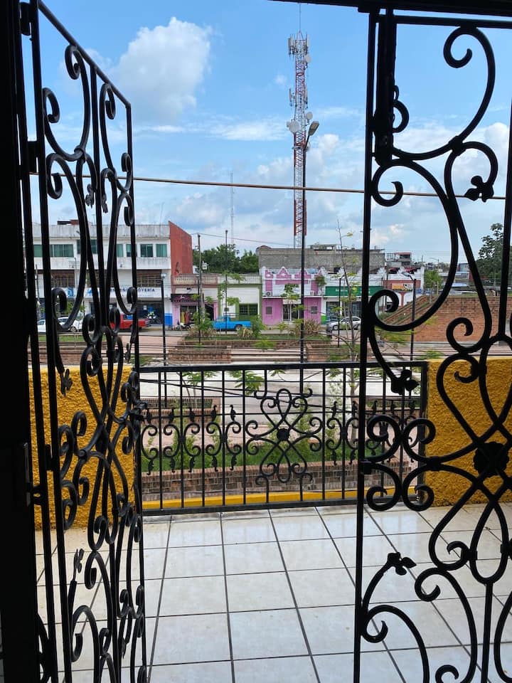 Hermosa Casa En La Mejor Ubicación De Cunduacan - Tabasco