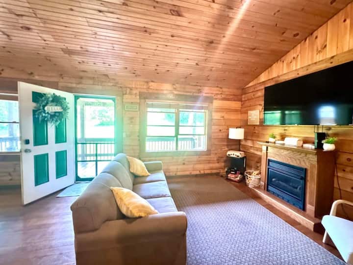 Sweet As Honey-log Cabin - Summersville, WV