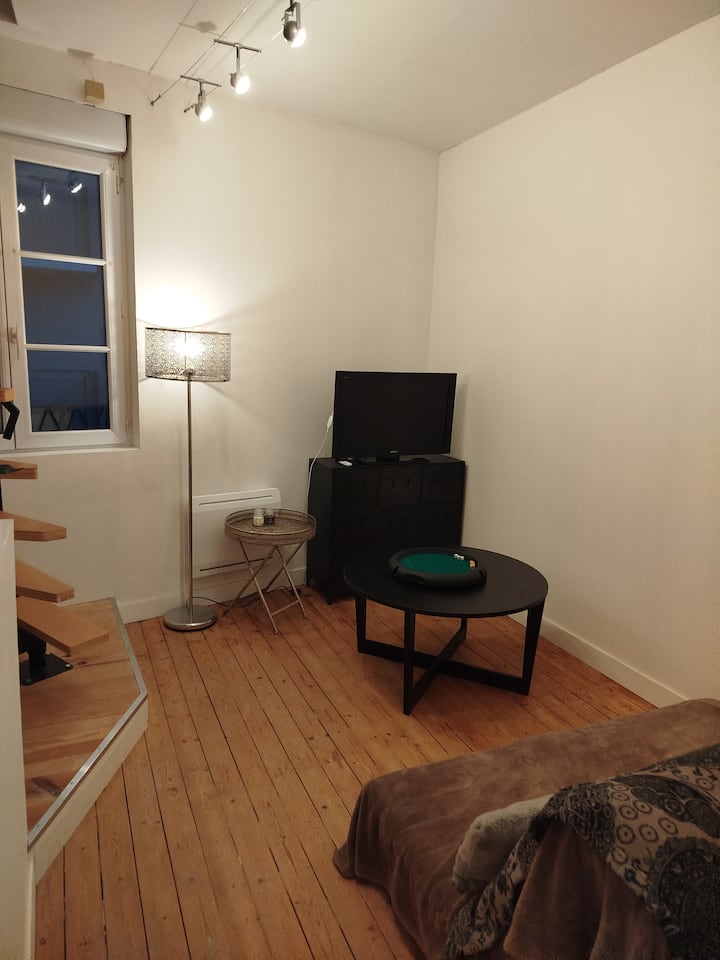 Petite Maison, Centre-ville, Courette Intérieure - Alençon