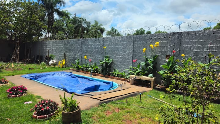 Alugo Chácara Com Piscina Para Natal E Feriados - Uberlândia