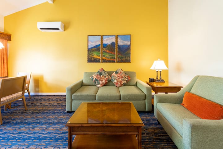 4 Comfortable Units, Free Parking, Outdoor Pool! - Kauai, HI