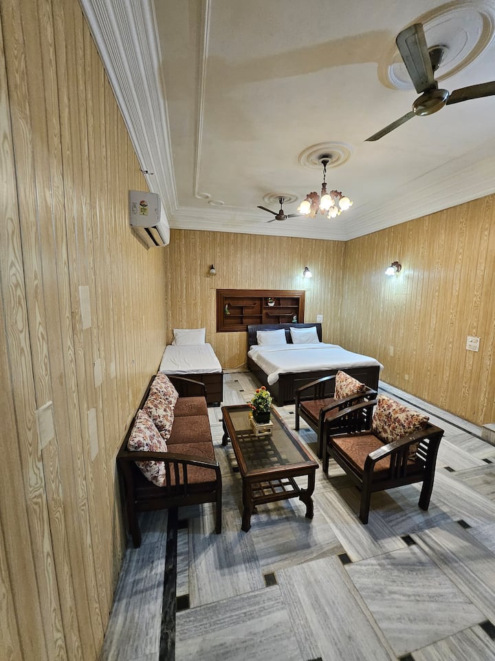 Stay Together Full House Experience With 16+ Rooms - New Chandigarh