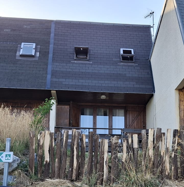 Petite Maison Avec Vu Sur Lac - Les Angles - Les Angles
