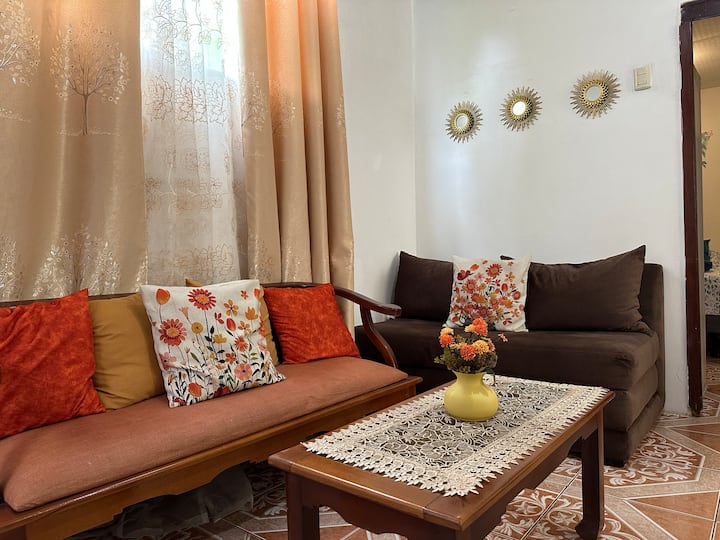 Acogedor Ac, Garaje 2 Camas 1 Sofá Cama - Portoviejo