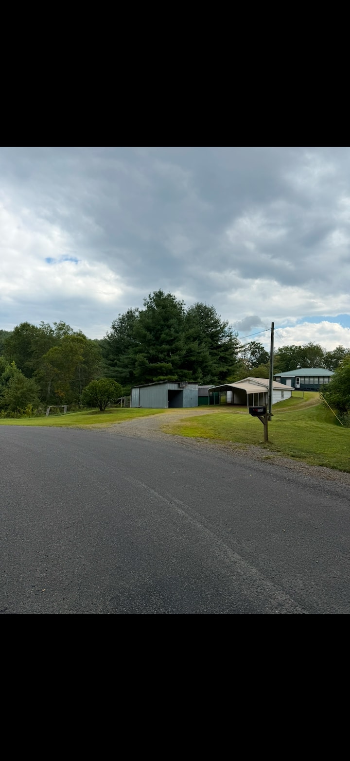 Peace Of Mind - Claytor Lake, VA