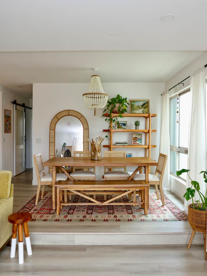 2 Bedroom-1 Bath Condo Steps Away From The Beach - Oxnard, CA