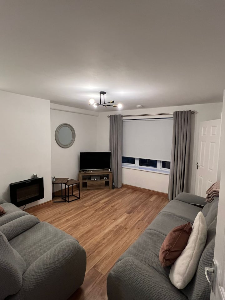 House In Dublin, 2 Bed Close To City Centre - Ashbourne