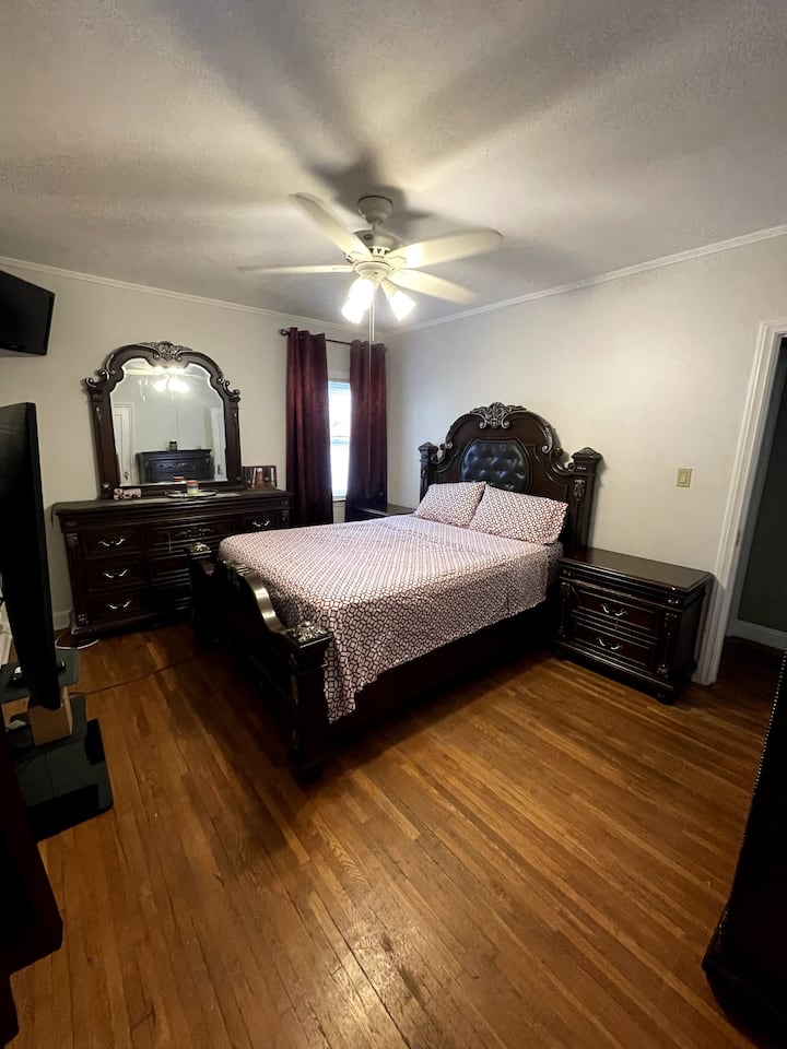 Cozy First Floor Home Close To Usb Arena & Jfk - Queens