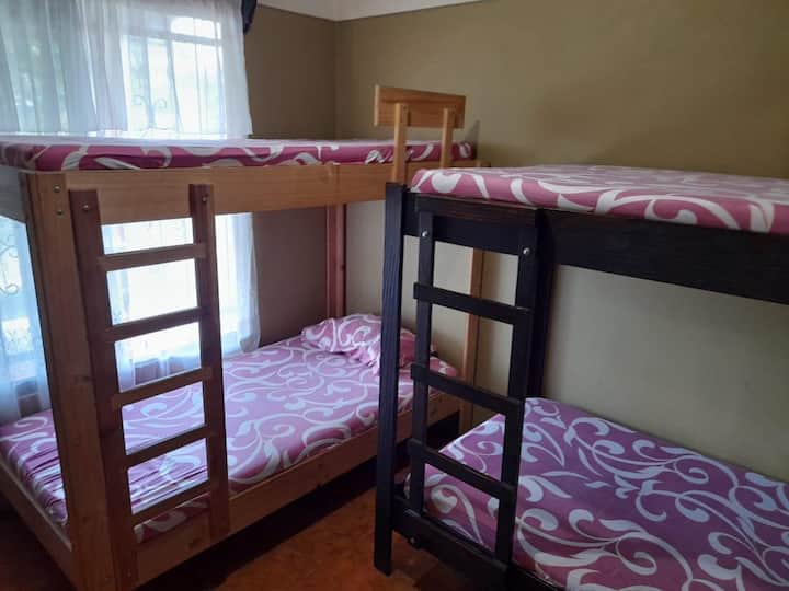 Amplia Casa Con Piscina Y Río Cercano - La Fortuna