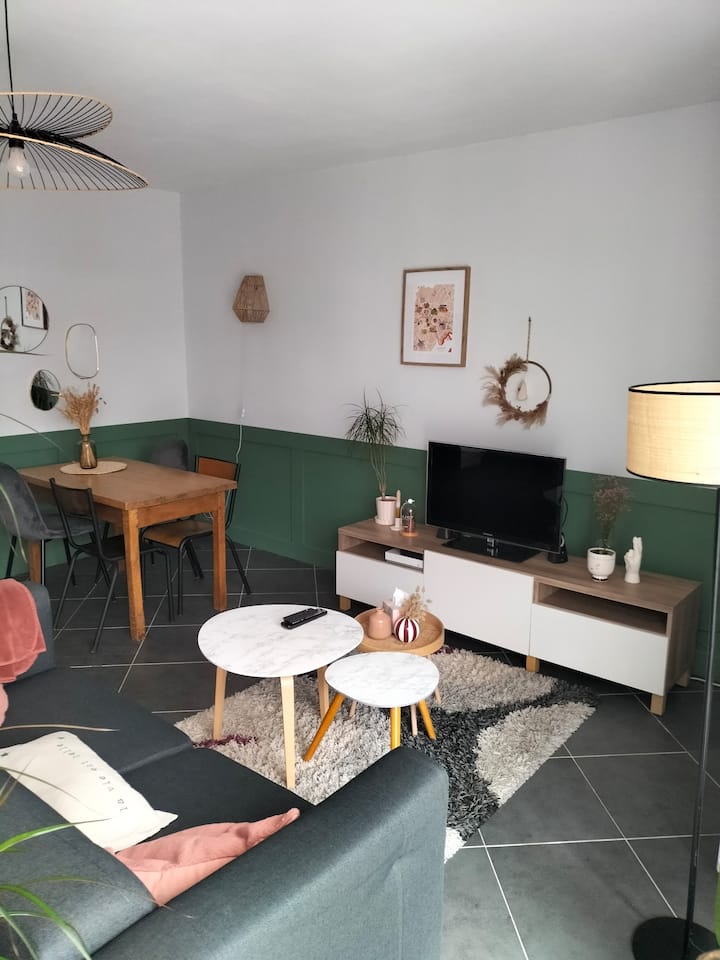 Petite Maison Avec Jardin Au Calme - Cholet