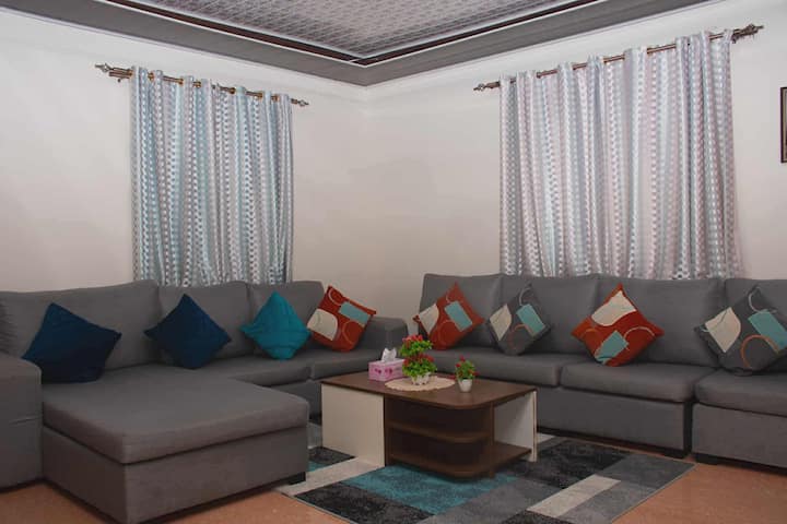 Cozy Apartment
Comfortable City Stay - Monrovia