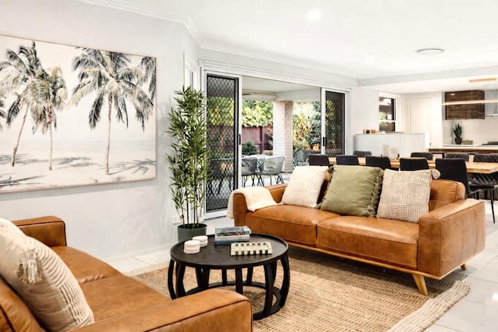 Gabbinbar, Modern Family Home - Toowoomba