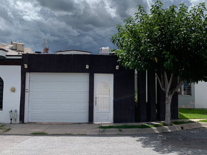 Hasta 5 Huéspedes, Ideal Para Familia. Se Factura. - Chihuahua