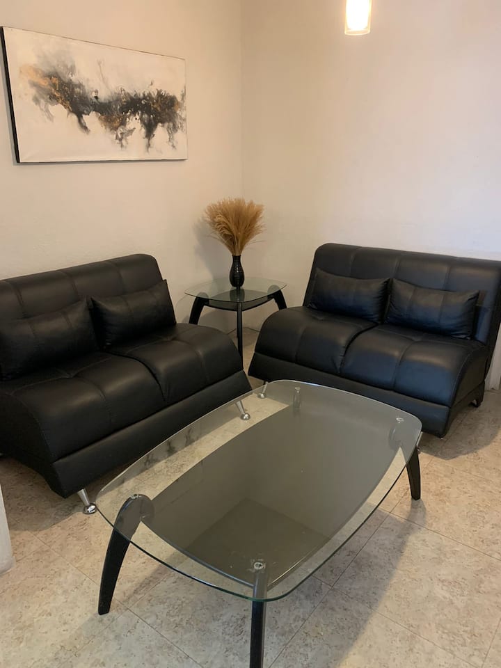 5 Huéspedes, Familiar, Agua 24 Horas, Factura. - Chihuahua