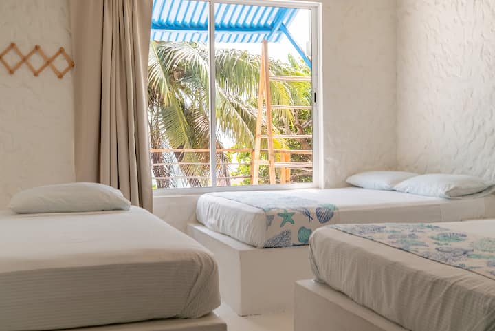 Vista Mar · 2 Dobles + 1 Sencilla · Baño Privado - San Onofre