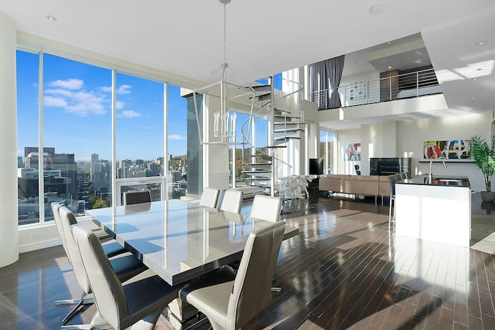 2-floor Ph Luxe Mtl Views Amenities & Prm Location - Montreal