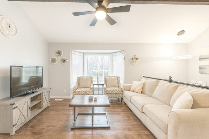 Welcome House In Olathe - Olathe, KS