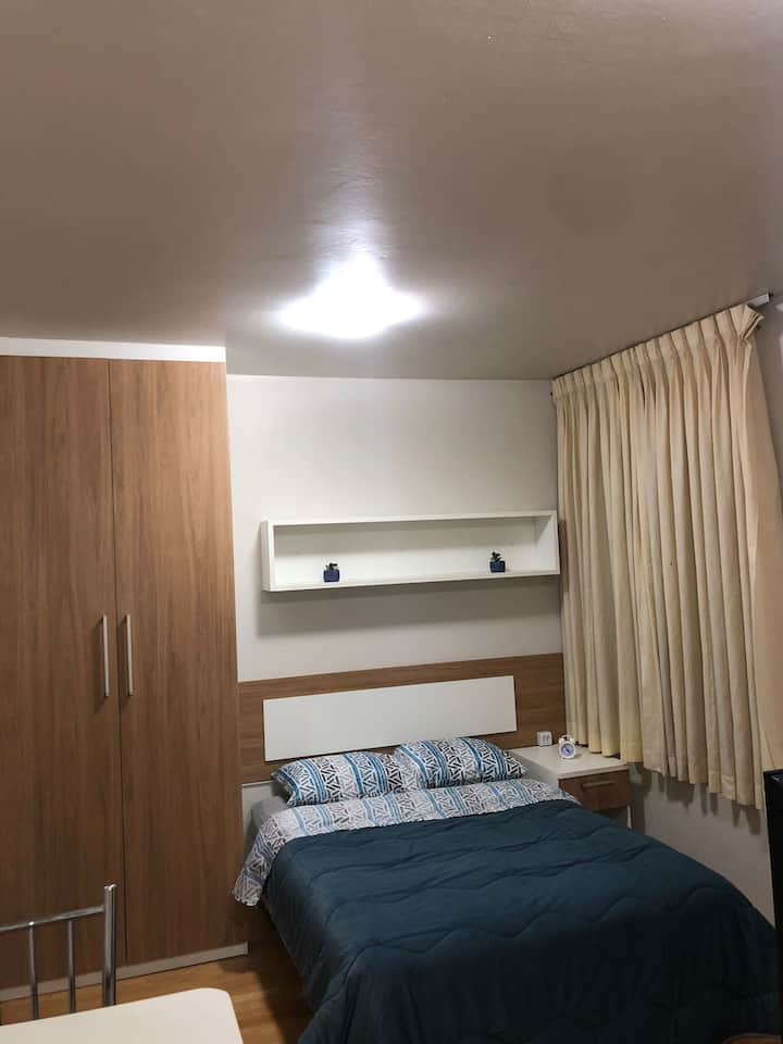 Jk Aconchegante, Próximo Ao Centro. - Porto Alegre