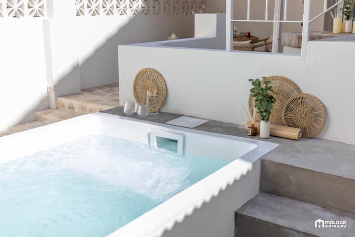 La Casa Bonita Met Ruim Terras En Buitenbad - Málaga, Spagna