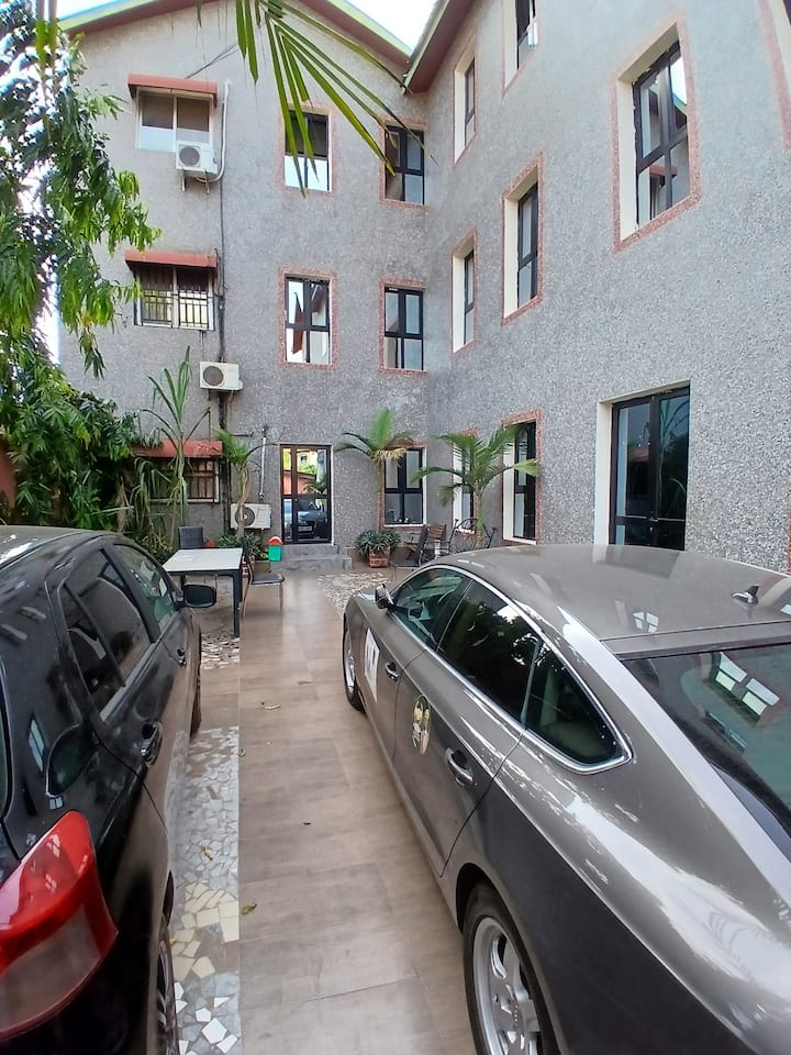 Bienvenue Au Complexe Résidentiel Diaby à Dixinn - Conakry