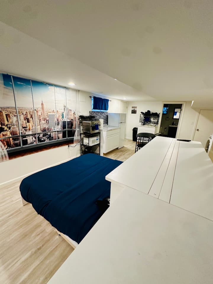 Maplewood Private Studio W/ Parking & Laundry! - Newark, NJ