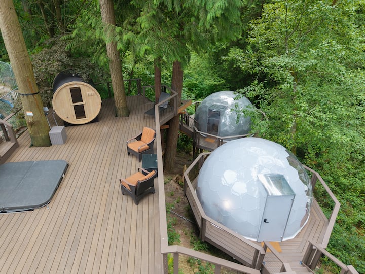 Opal + Crystal Domes W/ Hot Tub, Sauna & Game Room - Blackmans Lake, WA