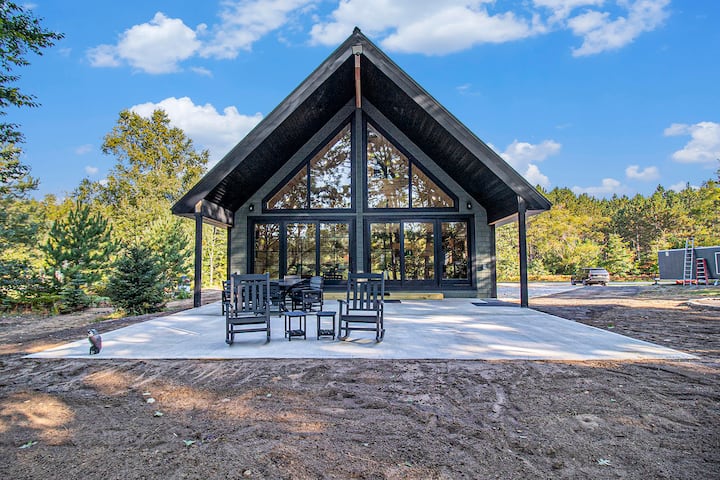 Riverside Cabin In Manistee National Forest - Manistee, MI