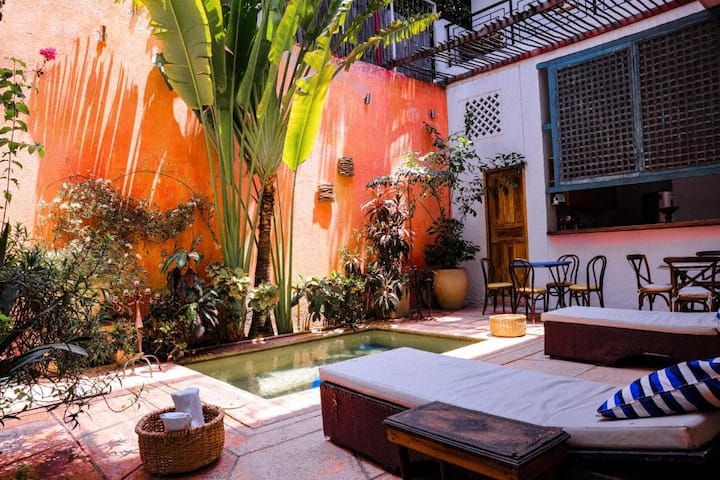 Oasis Marroquí Con Piscina En El Centro - Santa Marta
