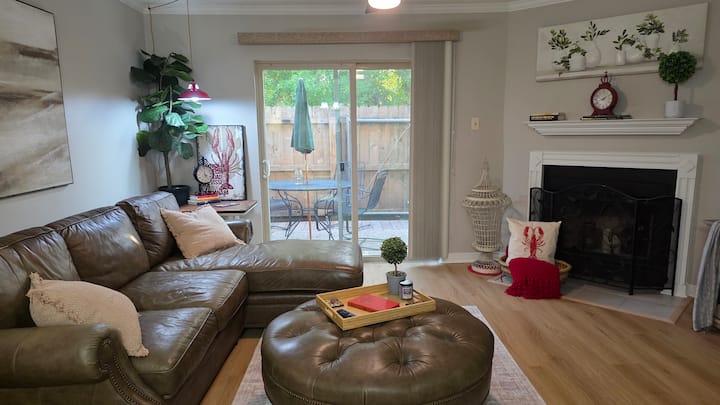 Lil' Crawfish-2br/1.5 Ba Condo Close To Interstate - Sorrento, LA