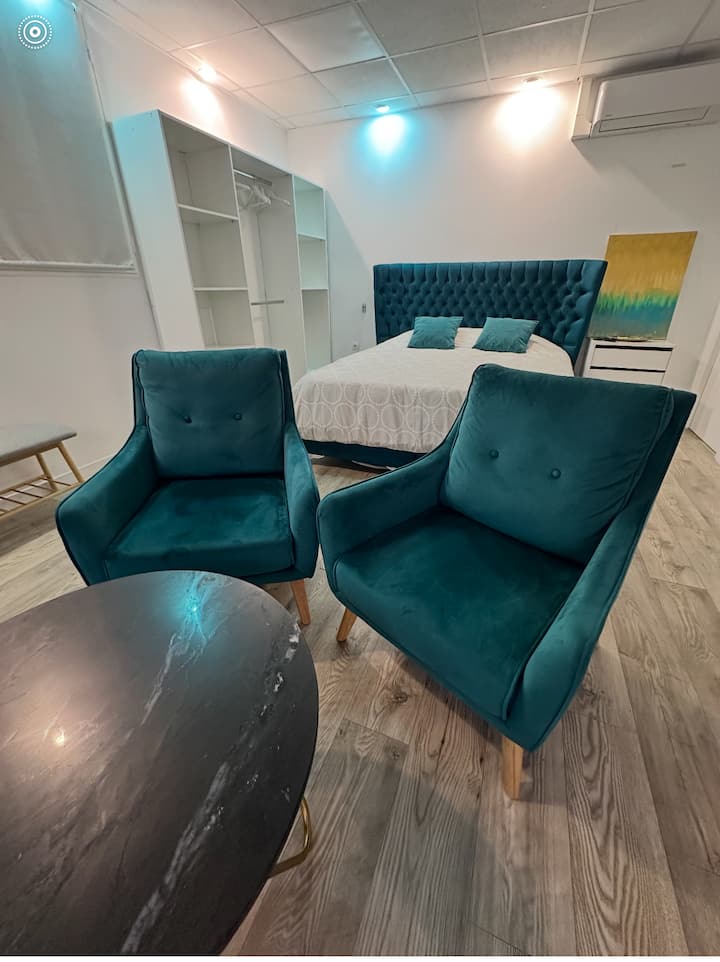 Suite Luxueuse De 82m² Avec Jacuzzi - Nîmes