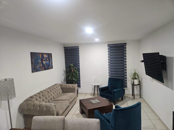 Departamento En Morelia, Comodidad Y Céntrico - Morelia