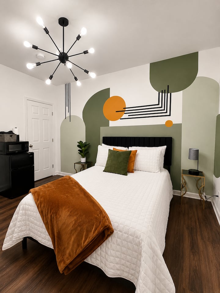 Private Gated Studio | Free Parking | Atlanta - Six Flags Over Georgia, Austell
