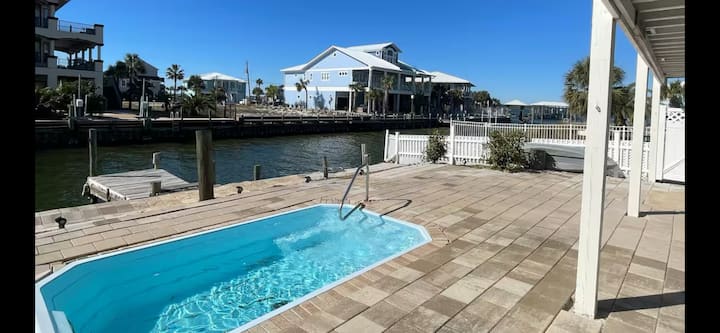 Laid Back On The Canal …. - Navarre Beach, FL