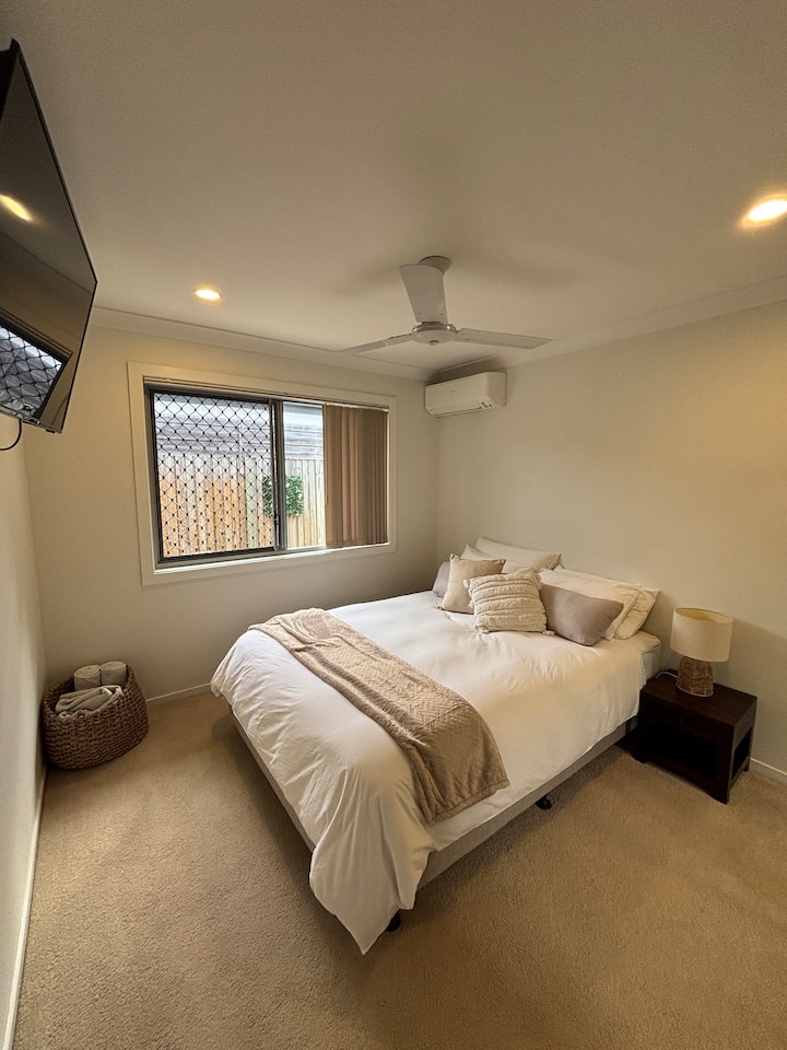 Self-contained Room Near Airport & City – Nudgee - Virginia