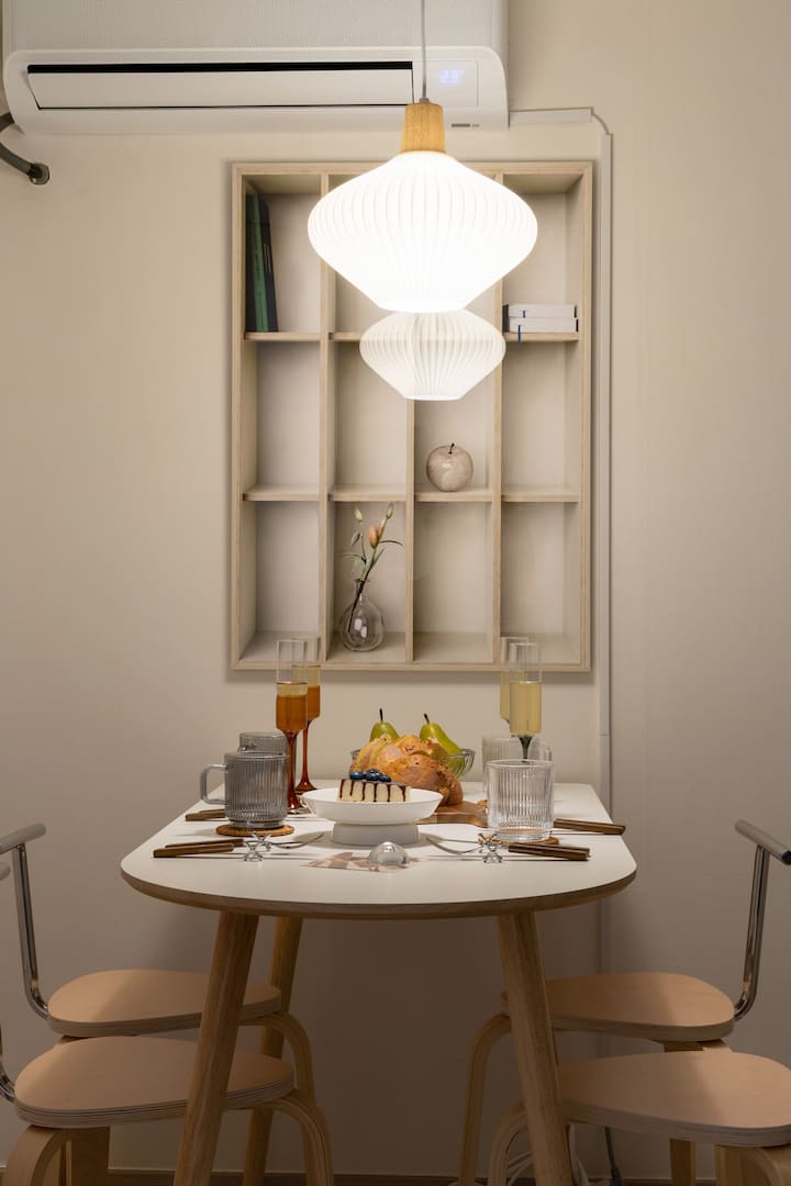 신규할인20%)무료짐보관/2bed/건대입구역 5분/어린이대공원역5분/명동20분/넷플릭스무료 - Seoul