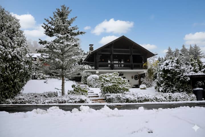 150 M² Huis ∙ 5 Slaapkamers ∙ 8 Gasten - Bromskirchen