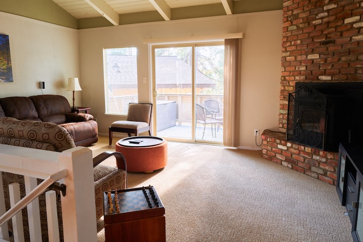 Relaxing Condo Near Diamond Peak - Carson City, NV