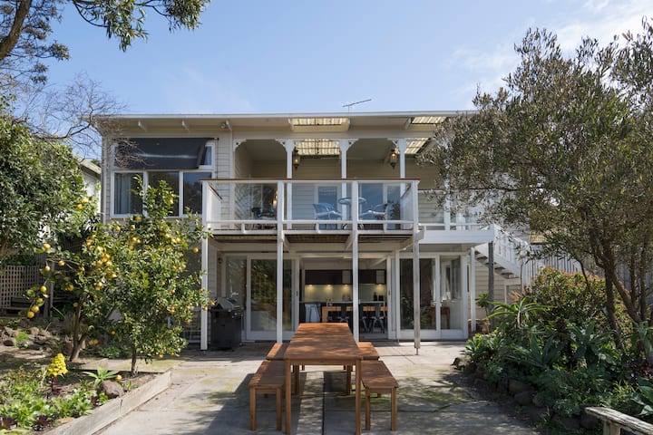 Creekhouse By The Sea—private Jetty & Serene Views - Frankston