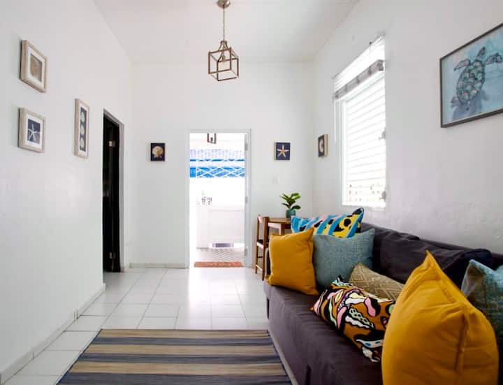 Ocean Park Gem: 6-guest Haven By Beach - San Juan