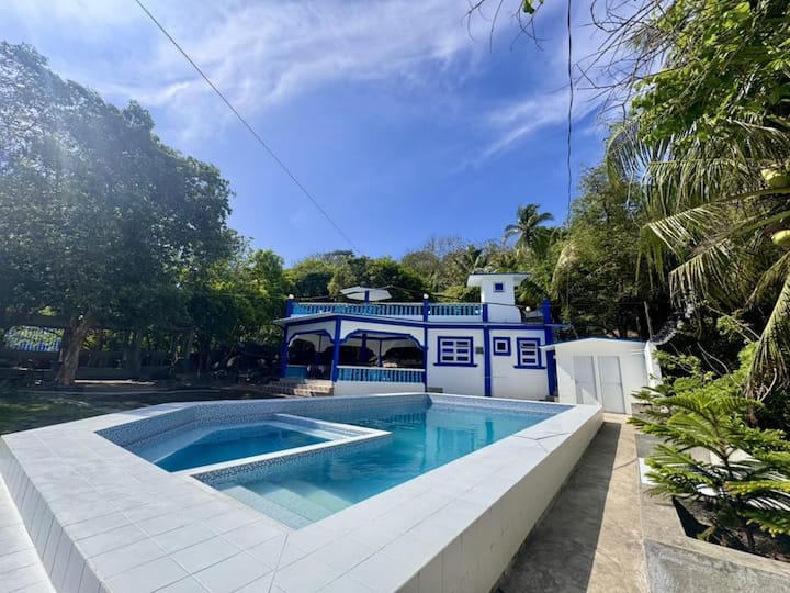Greenwich Hills Pavilion - Abra de Ilog