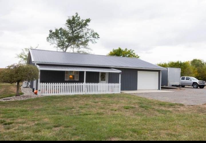 Country Key Cottage - Splash Pad, Rockford