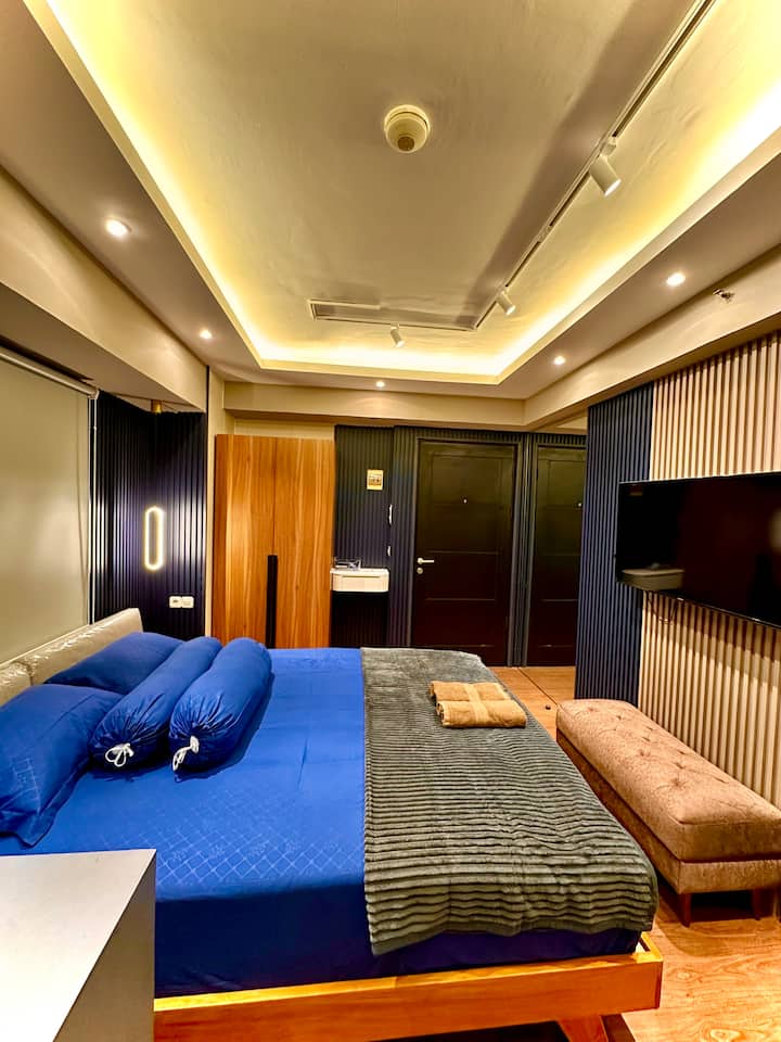 Modern Studio Near East Coast Center, Surabaya - Surabaja