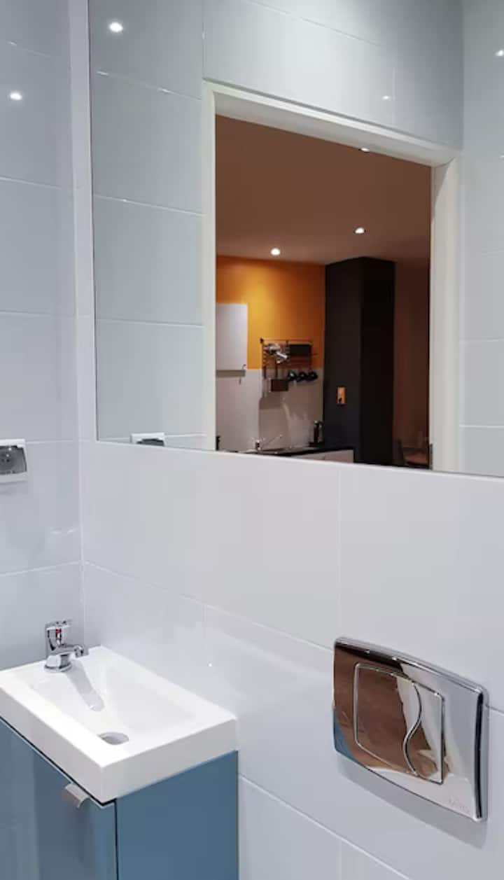 R_w16_0 Cozy Apartment In Katowice - Katowice