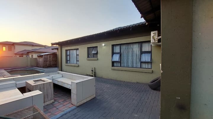 Enaleni Guest Retreat - Welkom
