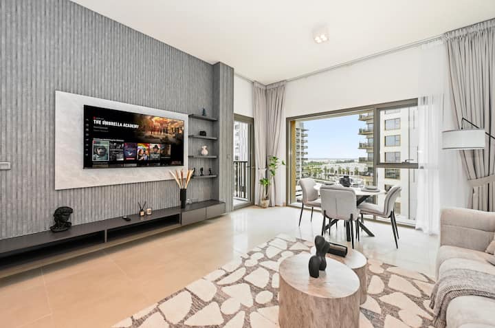 Luxury 2br • Burj Khalifa View • Near Downtown - Dubai